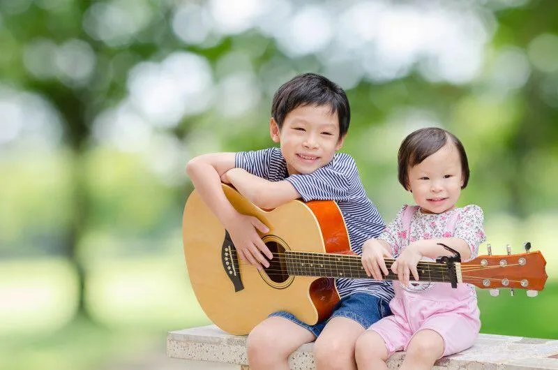 Four Ways Music Therapy Helps Children with Special Educational Needs